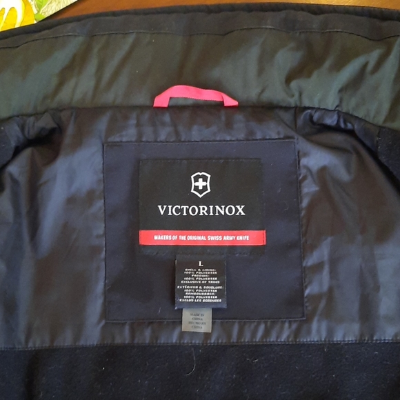 Victorinox | Jackets & Coats | Victorinox Mens Coat Size L | Poshmark
